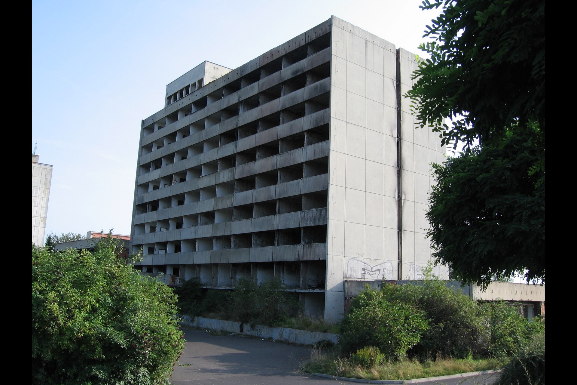 HOTEL MÁJ – Architektura 489